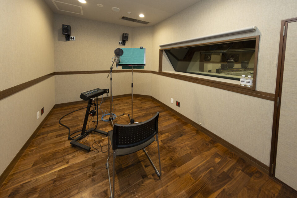 MIT STUDIO（エムアイティ・スタジオ） - プロユースレコーディングスタジオ - 東京・新宿区